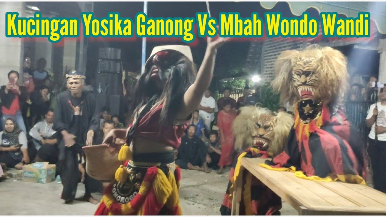 Kucingan Reog Ponorogo Oleh Pembarong Sepuh Kembar Berusia 70 Tahun ...