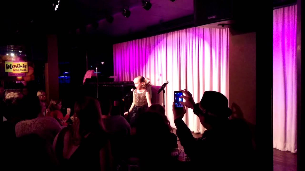 Madison sings born to entertain - YouTube