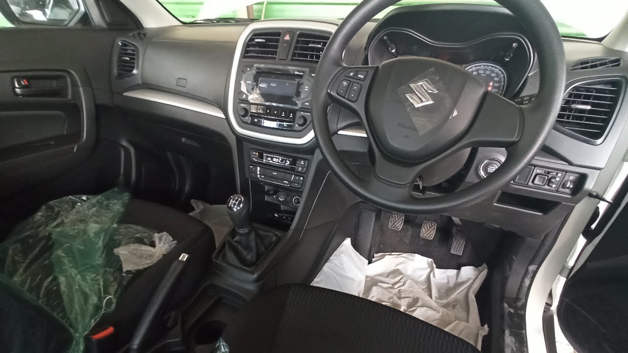 2021 Maruti Suzuki Vitara brezza Vxi BS6 facelift real review interior ...