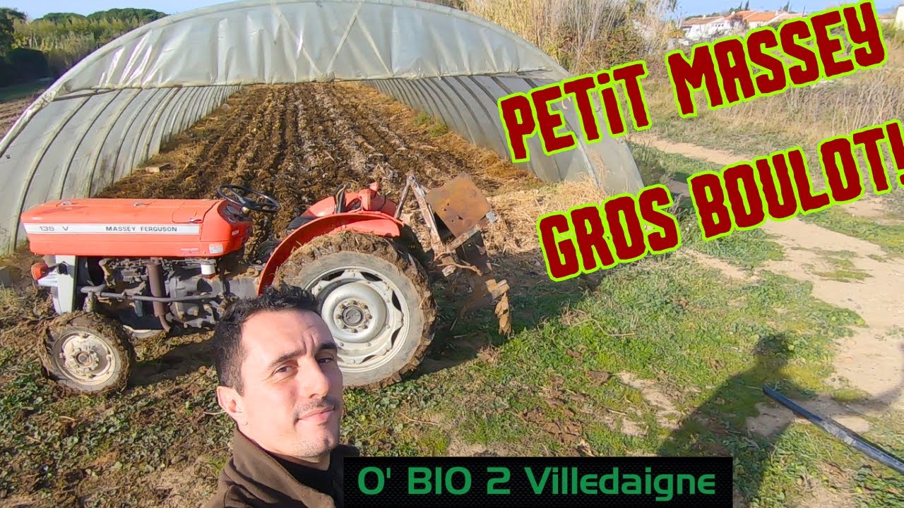 Enroulage du goutte a goutte ET décompactage de la serre - YouTube
