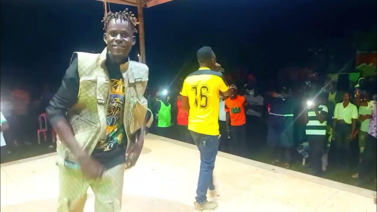 Vipa African mada introduced kenprich on the stage kumi - YouTube