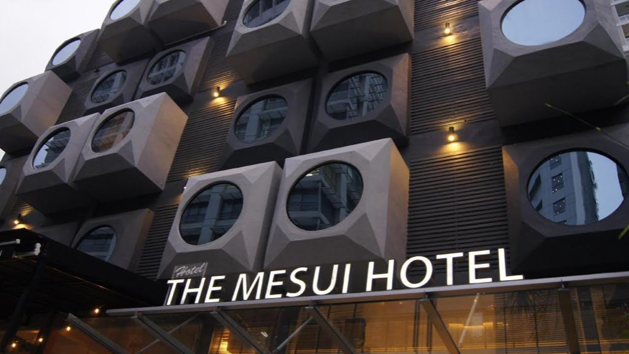 #ReviewHotel #Review The Mesui Hotel - YouTube