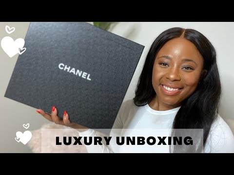 CHANEL & STUART WEITZMAN BOOTS UNBOXING