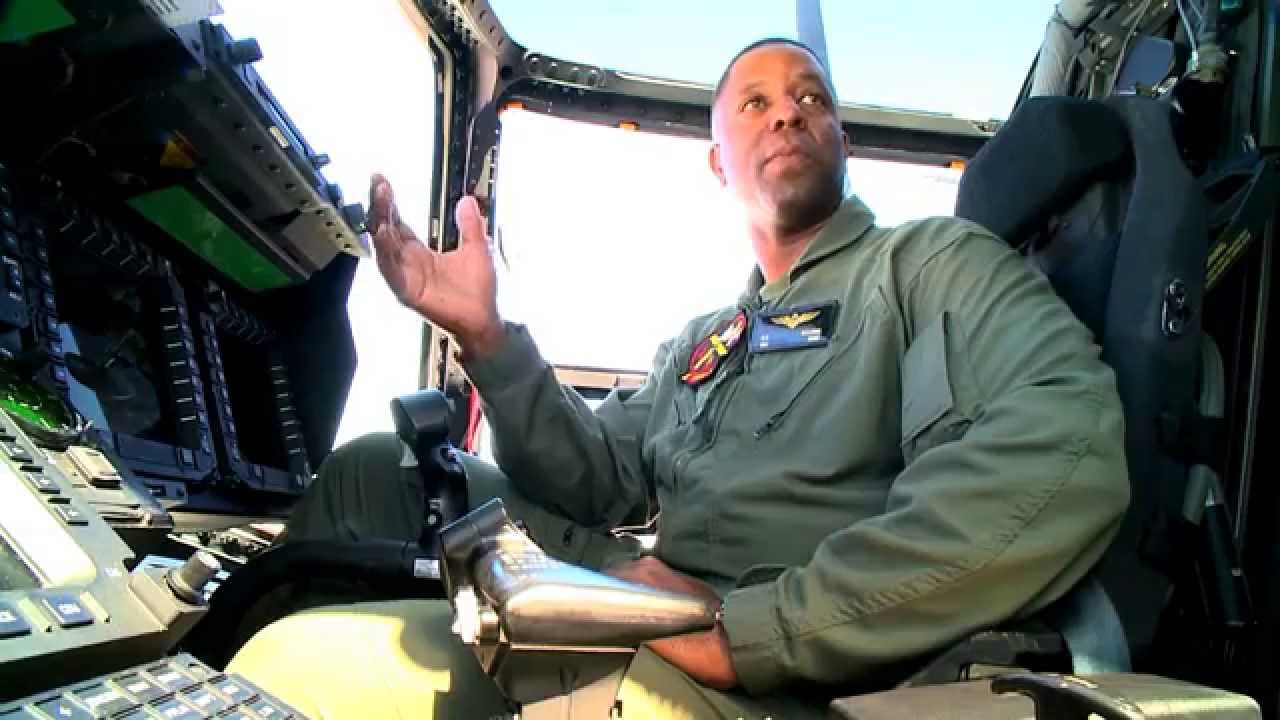 President Obama's Marine Helo Pilots - YouTube