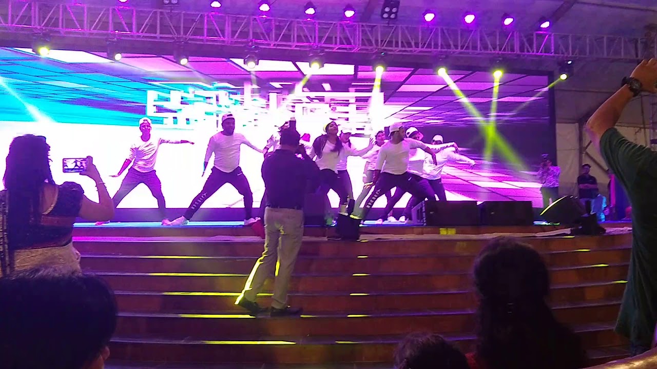 RBS Gurgaon - Family Day 2018 - Bhangra - YouTube