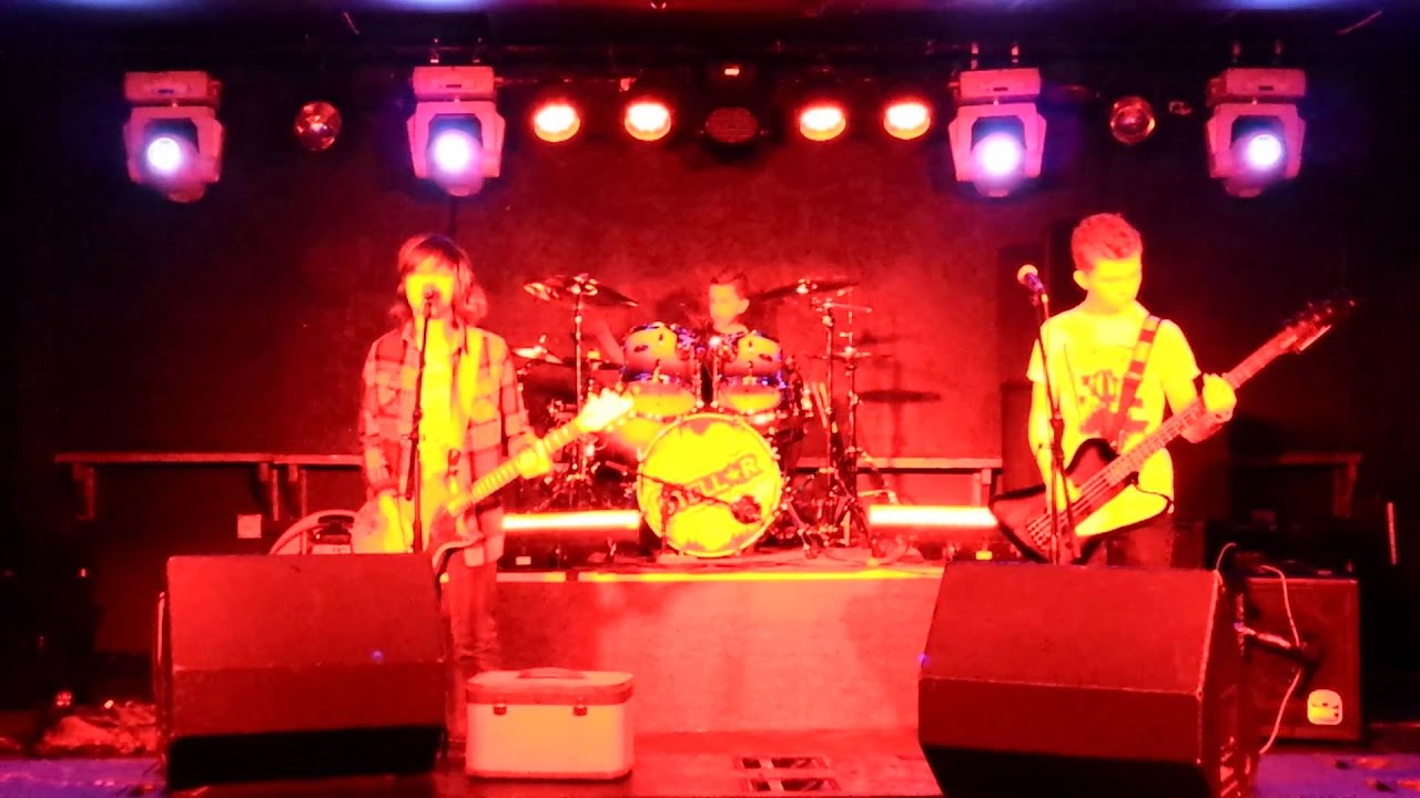 Stellar - New Age @ Bada Brew 3-5-16 - YouTube
