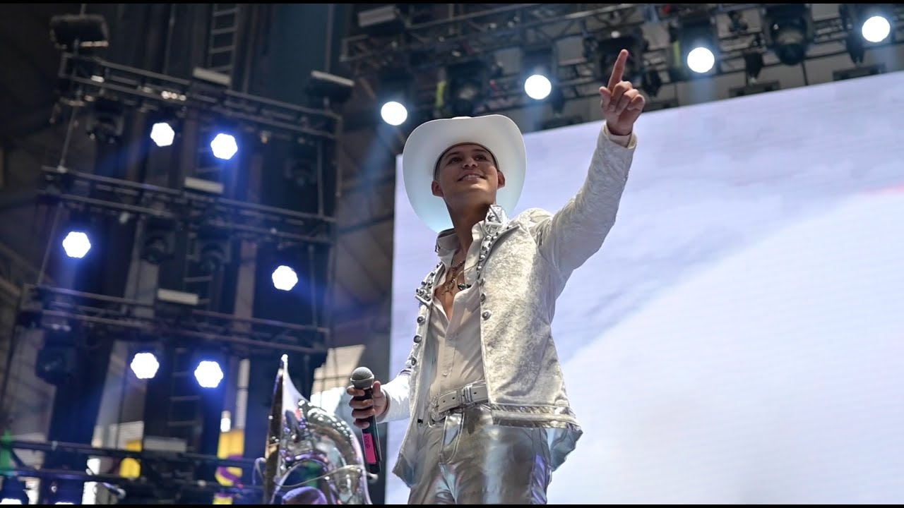 Ada Olea Presentación en Guadalajara Fiestas de Octubre 2022 - YouTube