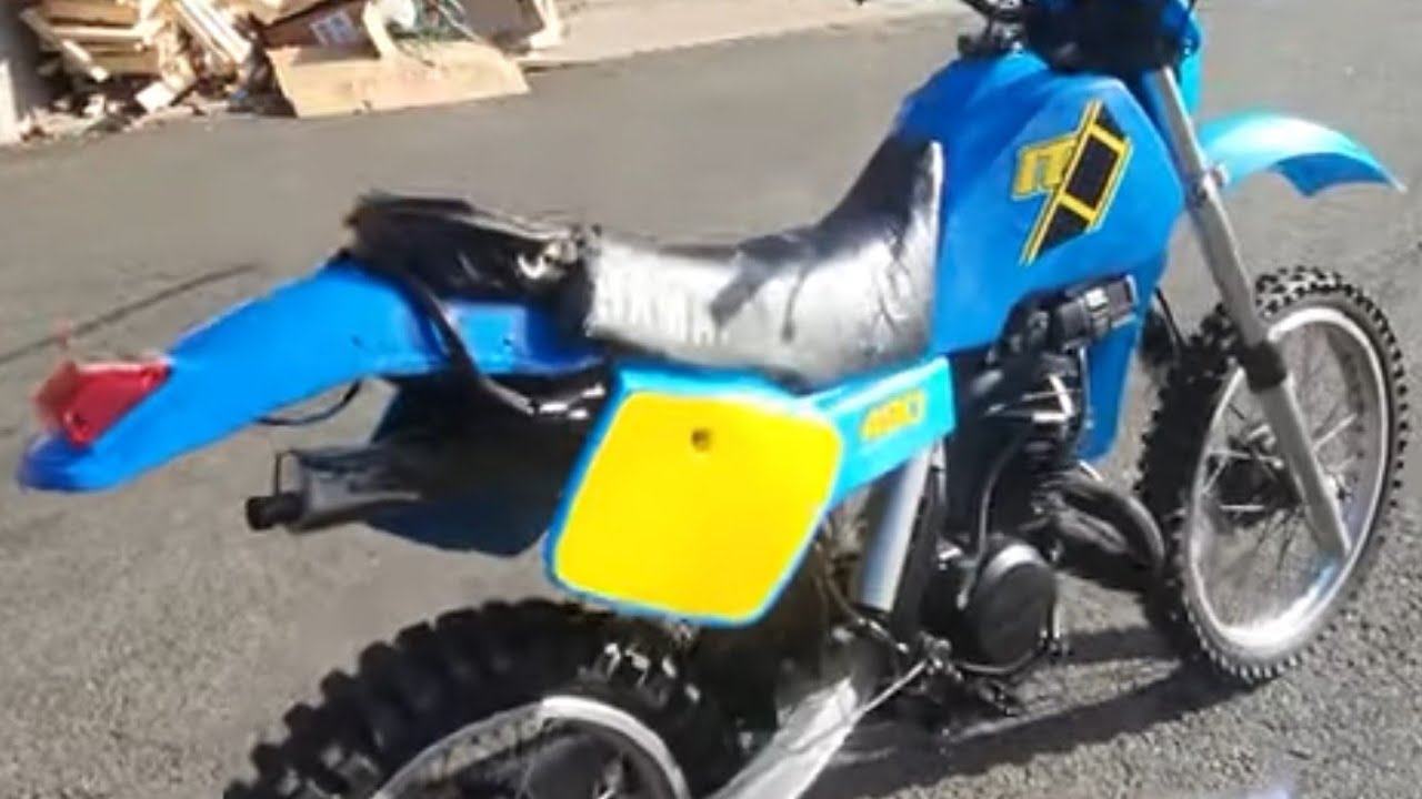 1984 YAMAHA IT490 Enduro - YouTube