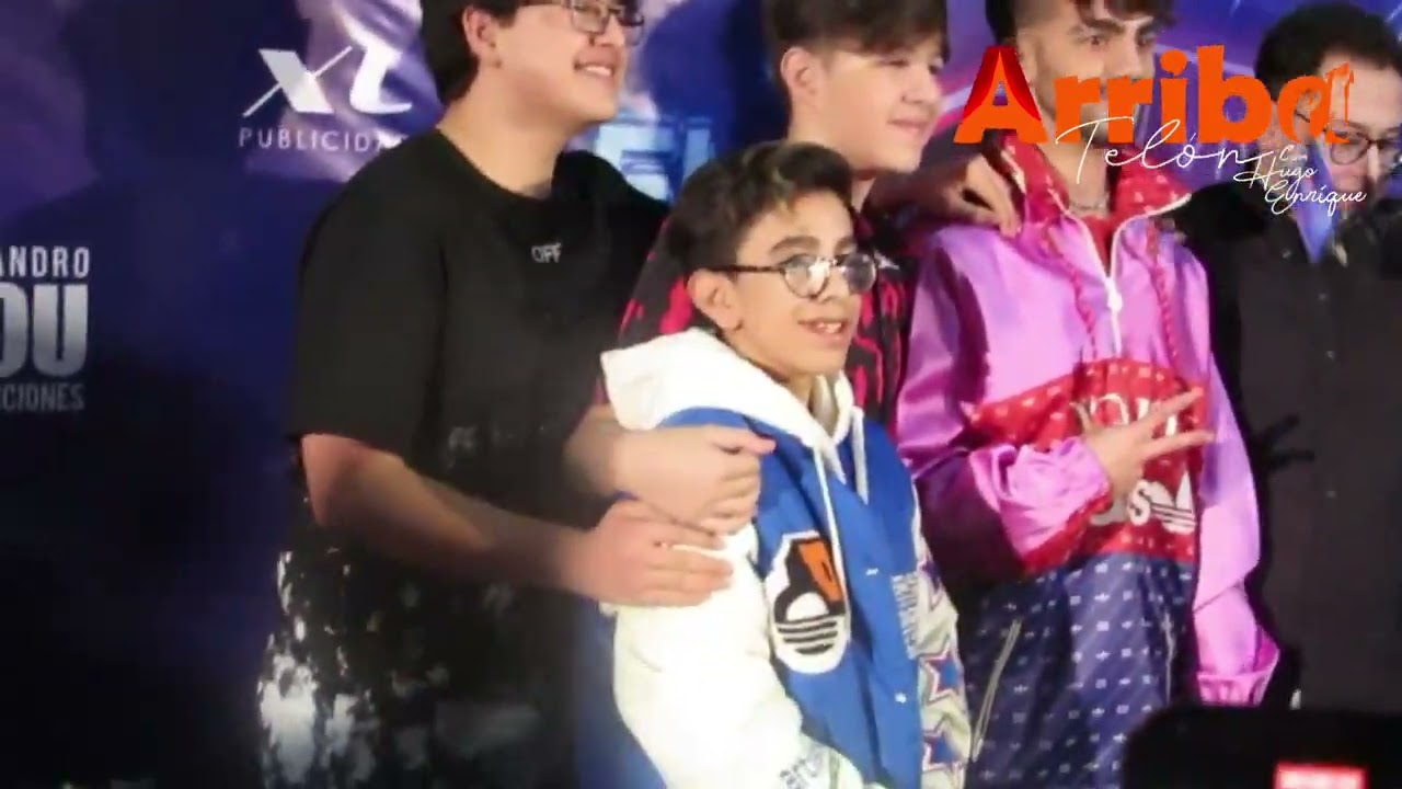 Fede Vigevani y la Vecibanda en la alfombra roja del "El Show de Fede y ...