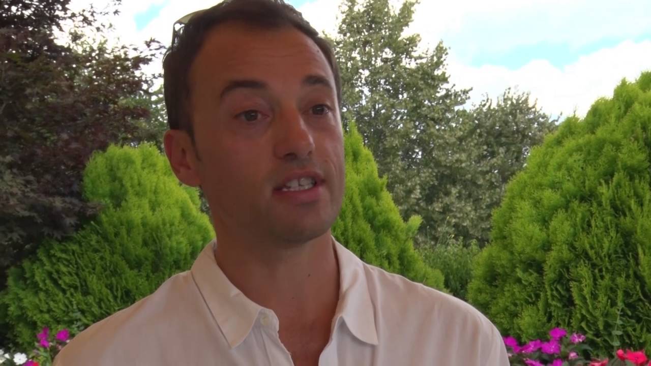 Alex Maleev Intro - YouTube