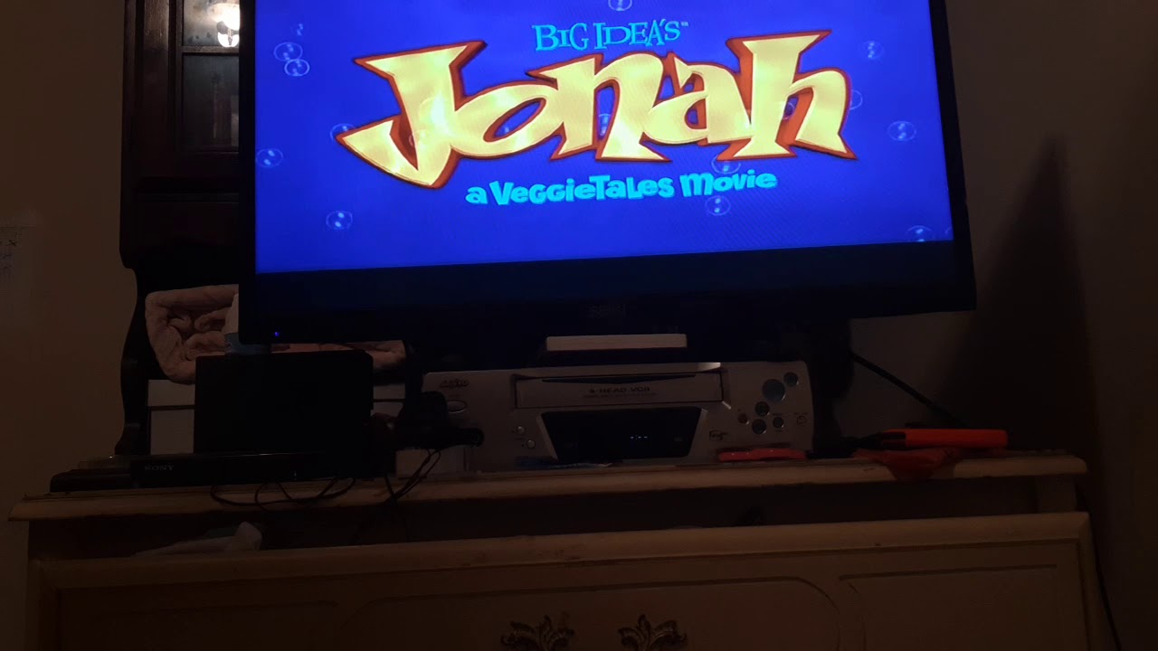 DVDs opening episode 34 - YouTube