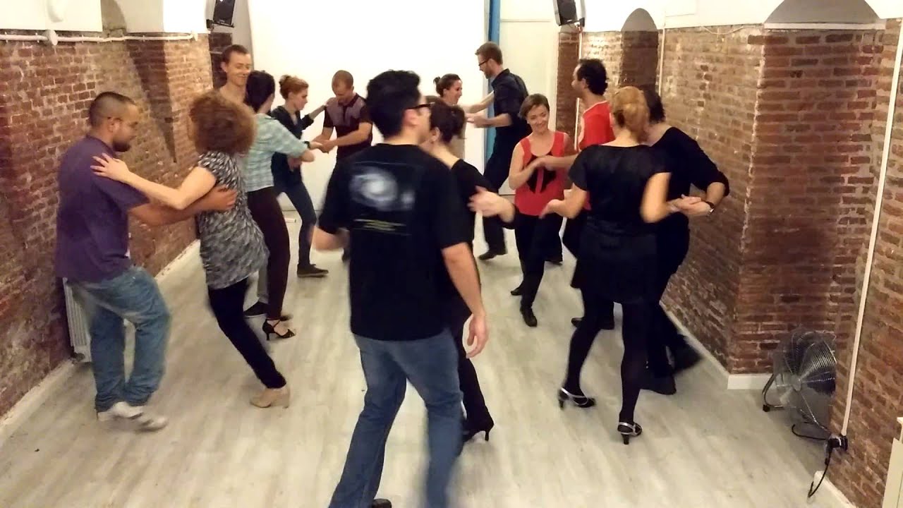 Aprender Rueda Cubana en Elche - YouTube