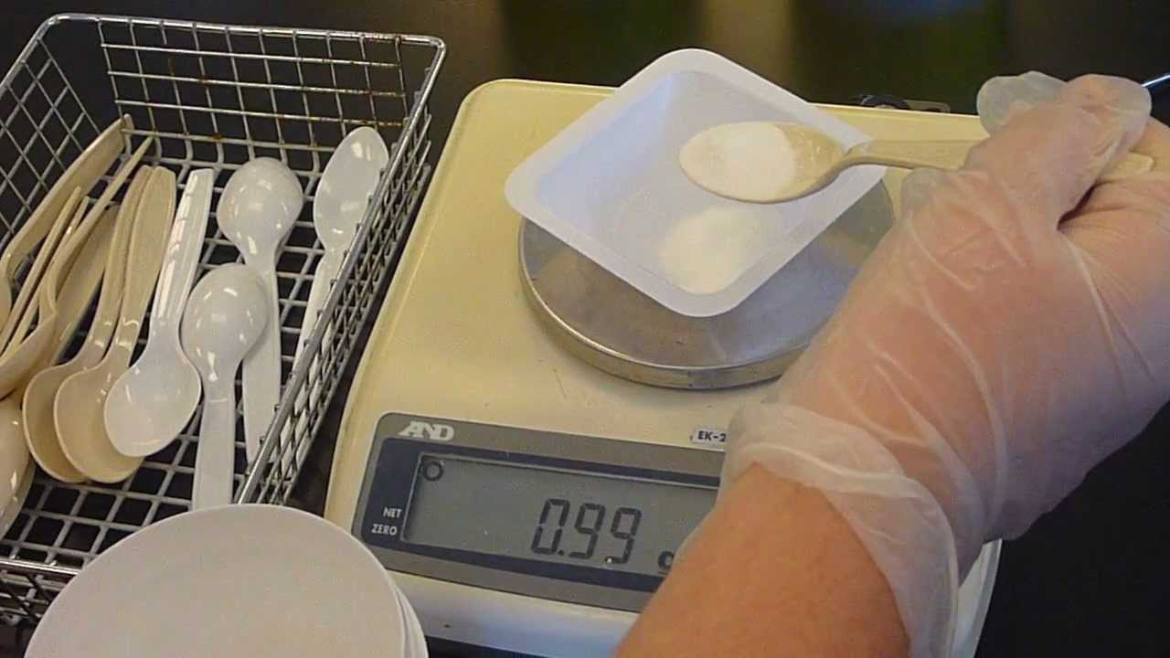 Making Agarose Gels Part 1 - YouTube