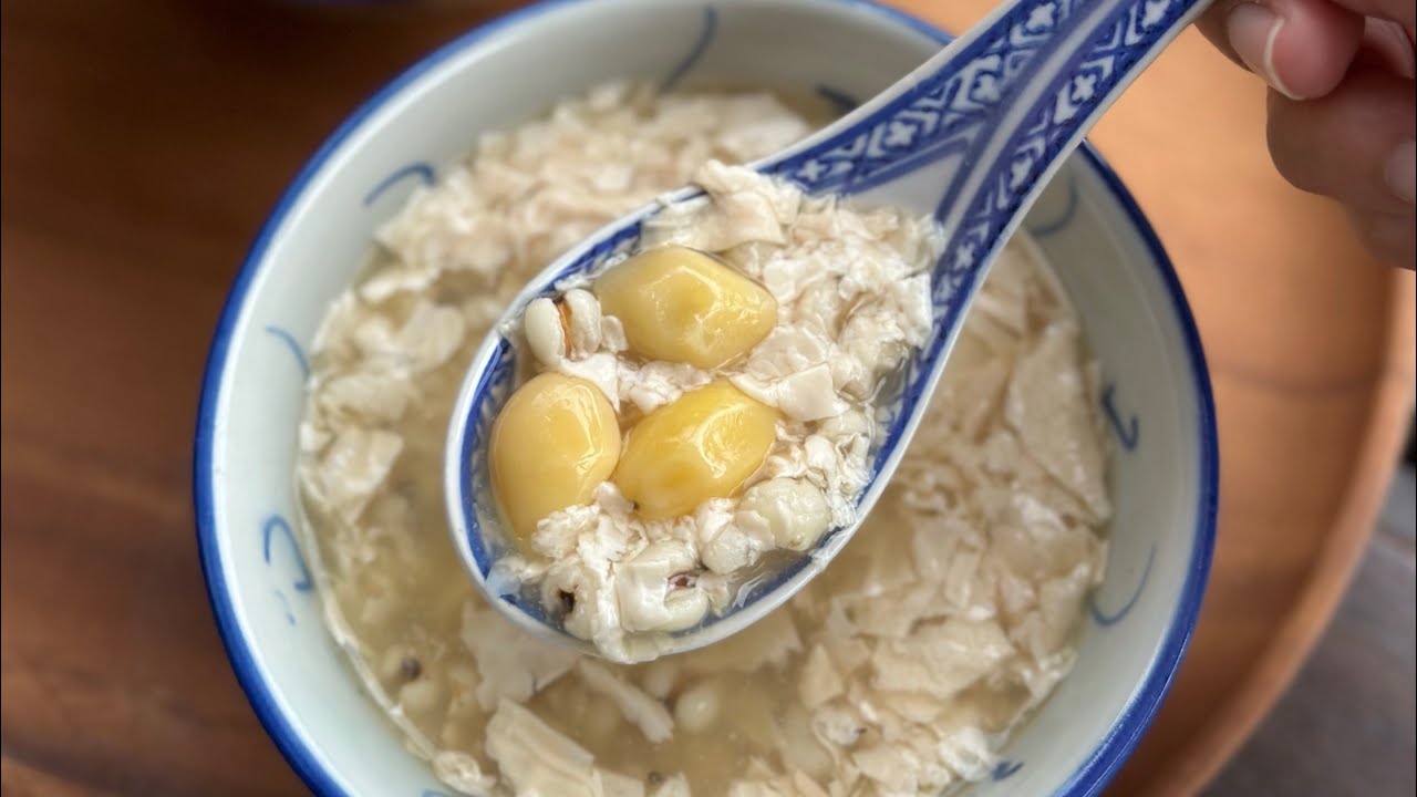 How to Make Fu Chuk Yi Mai (Dried Beancurd with Barley & Gingko) - YouTube