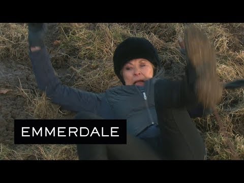 Emmerdale - Kim Tate Meets Her Match in Moira | PREVIEW