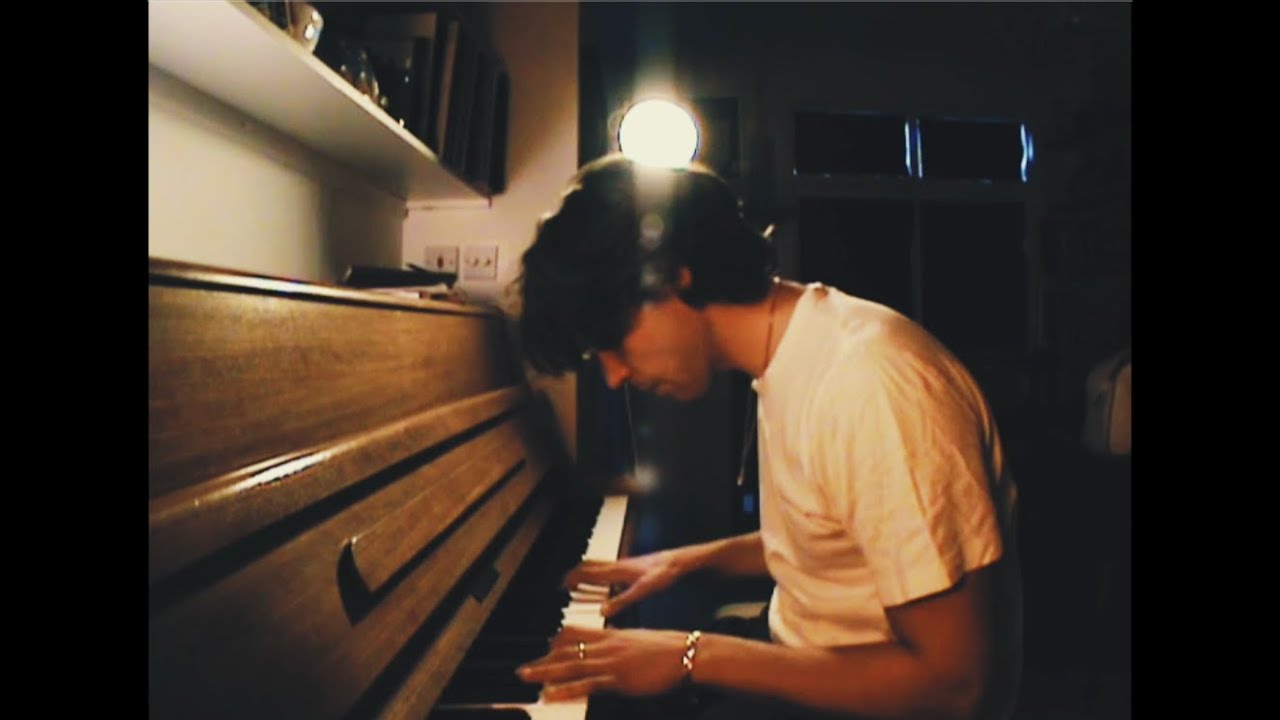 Orlando - u look just like someone i knew (Acoustic Piano Session ...