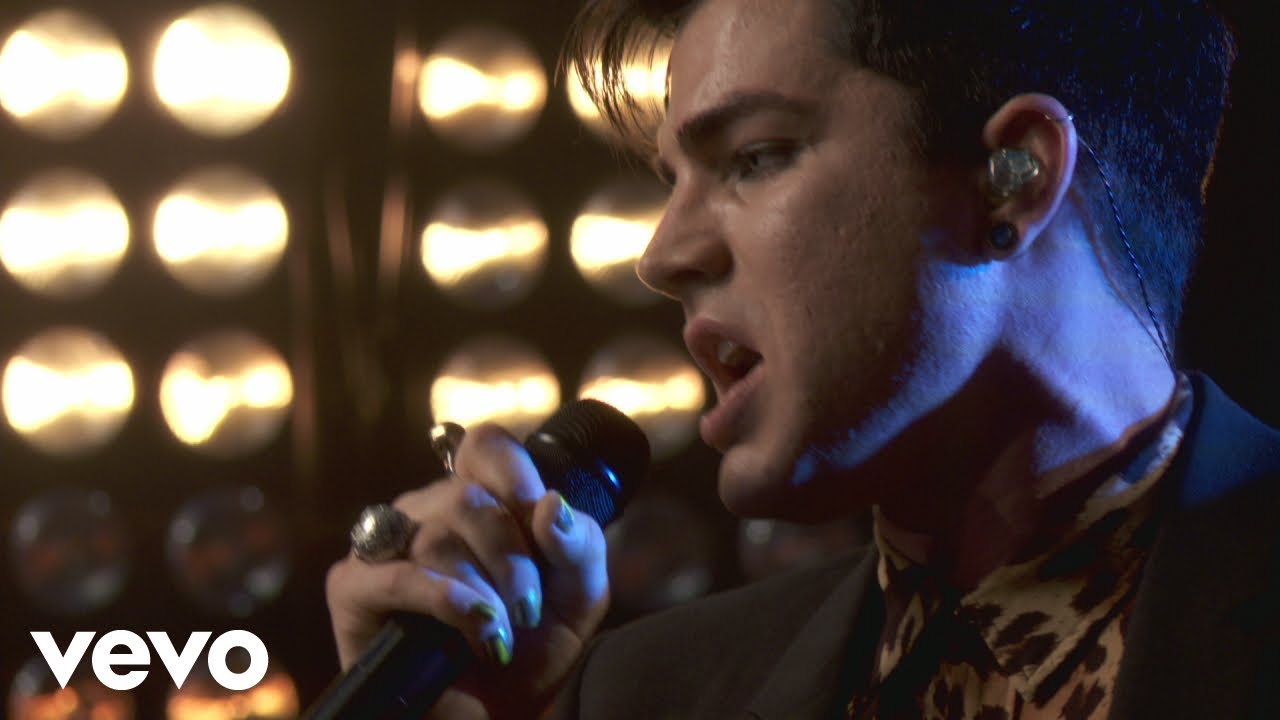 Adam Lambert - Shady (Live from Clear Channel/iHeartRadio 2012 ...