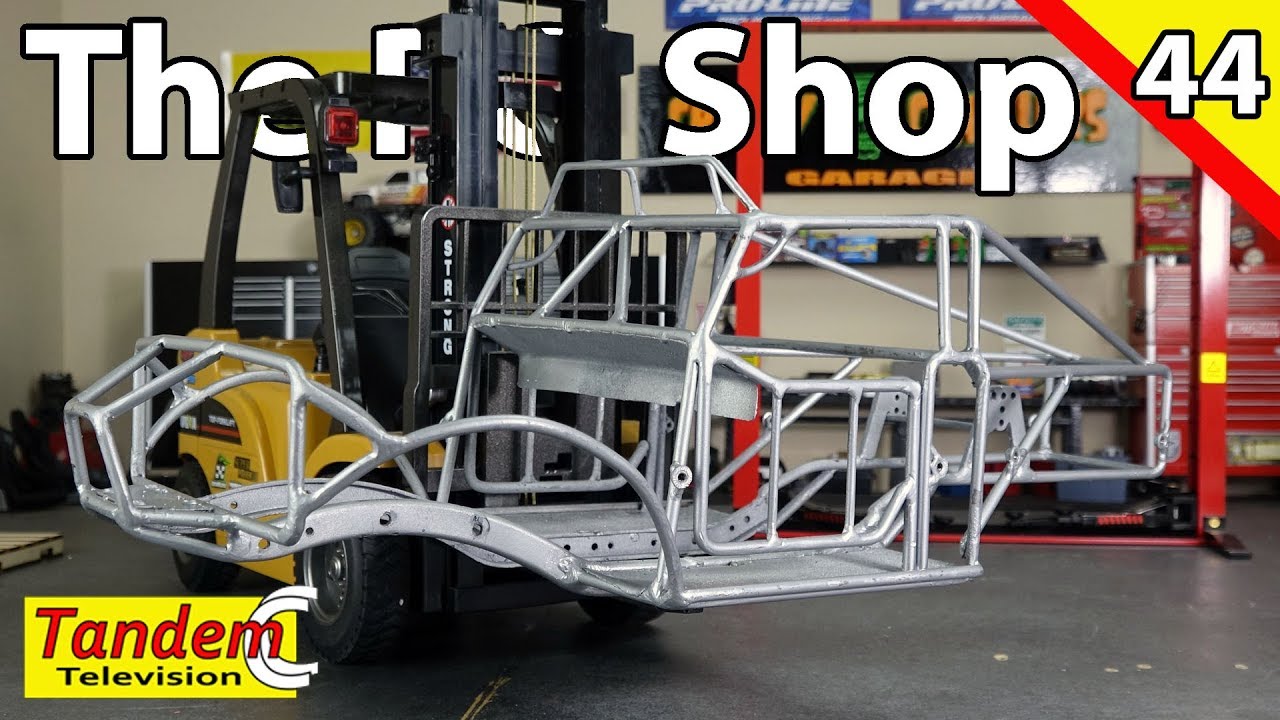 RC4WD TF2 Bed & Pimpin Crawlers Chassis! - The RC Shop E44 - YouTube