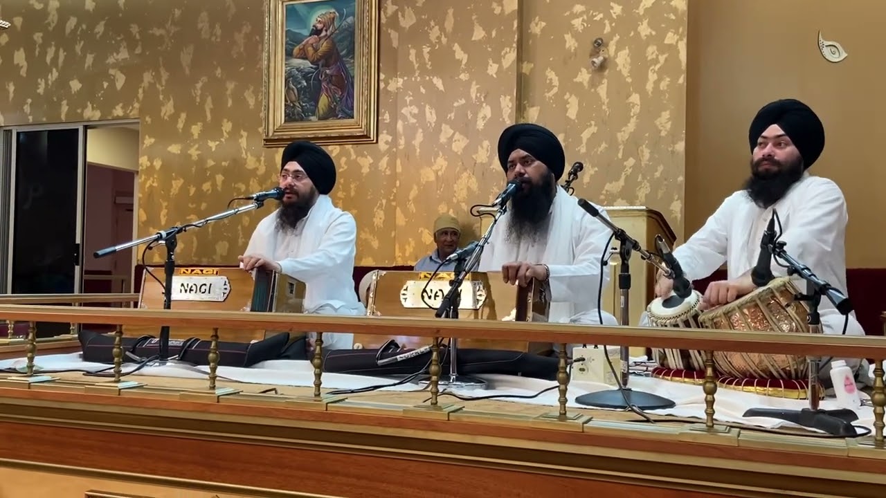 Raja Saab Ji Dee barssi smagamm bhai Navneet Singh patialay wale ...