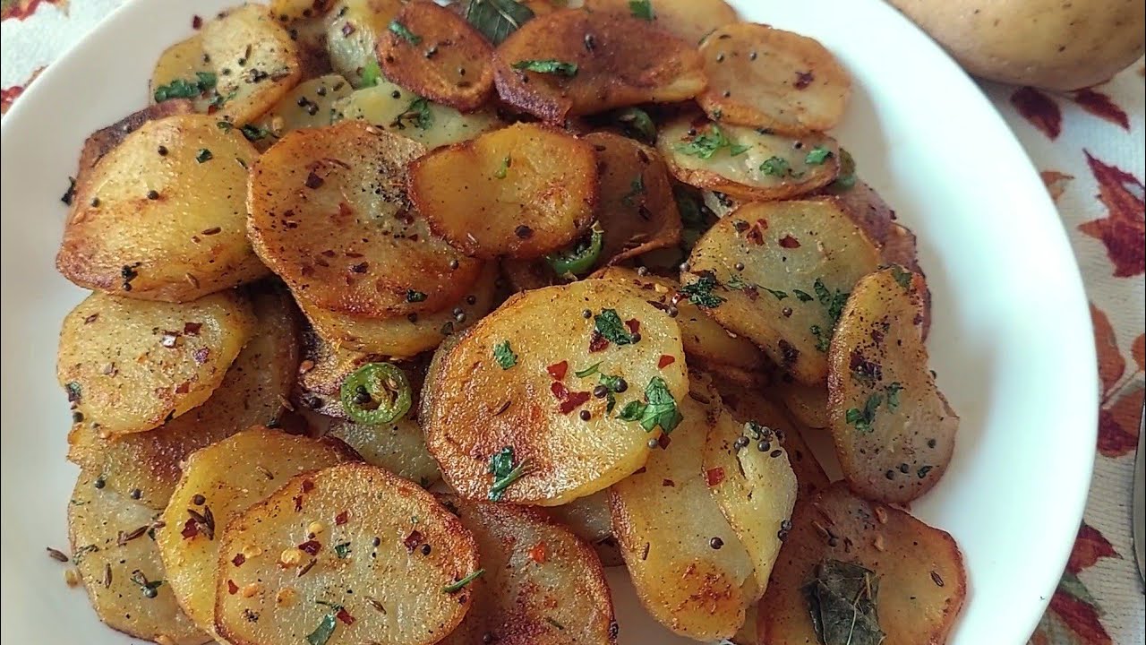 Aaloo ki Qatliyan Recipe| Fried Potato Slices Recipe| Pakistani Foods ...