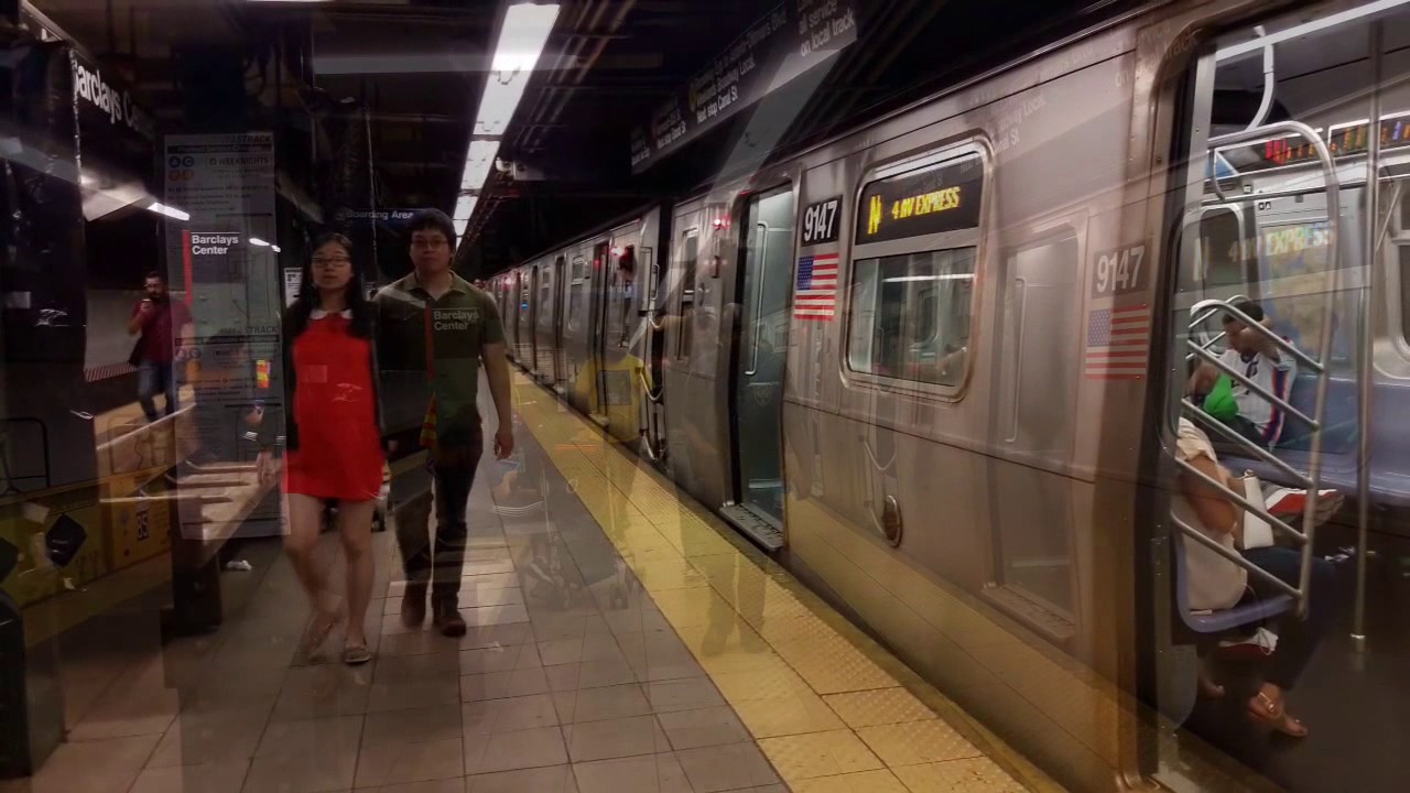 R160 #9147 on the (N) Train arriving at & leaving Atlantic Avenue ...