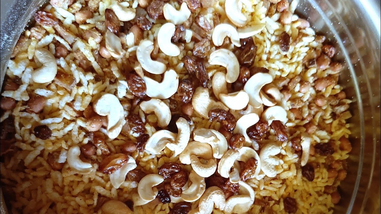 SWEET PHOVA CHOODA......ಗರಿಗರಿ ಅವಲಕ್ಕಿ ಚೂಡ....CRISPY AND CRUNCHY CHOODA ...