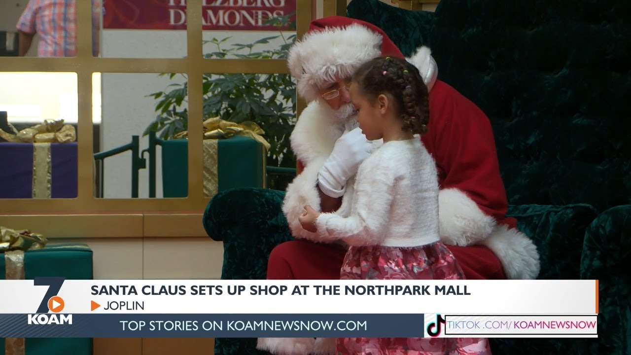 Santa sets up shop in Joplin's Northpark Mall - YouTube