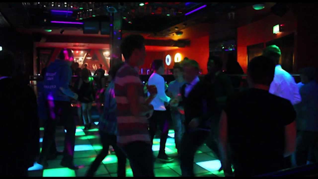 College Party Harlem Shake - YouTube