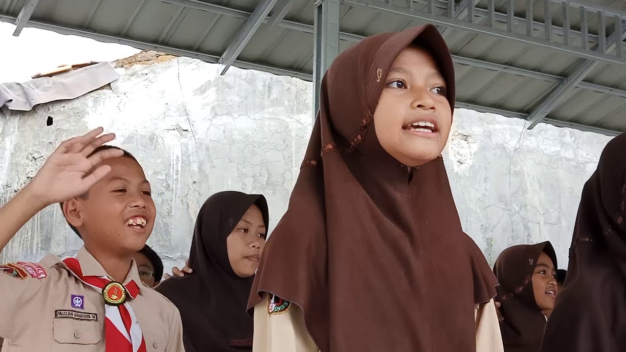 latian Paduan suara kelas 6 SD Islam PPL Universitas peradaban bumiayu ...