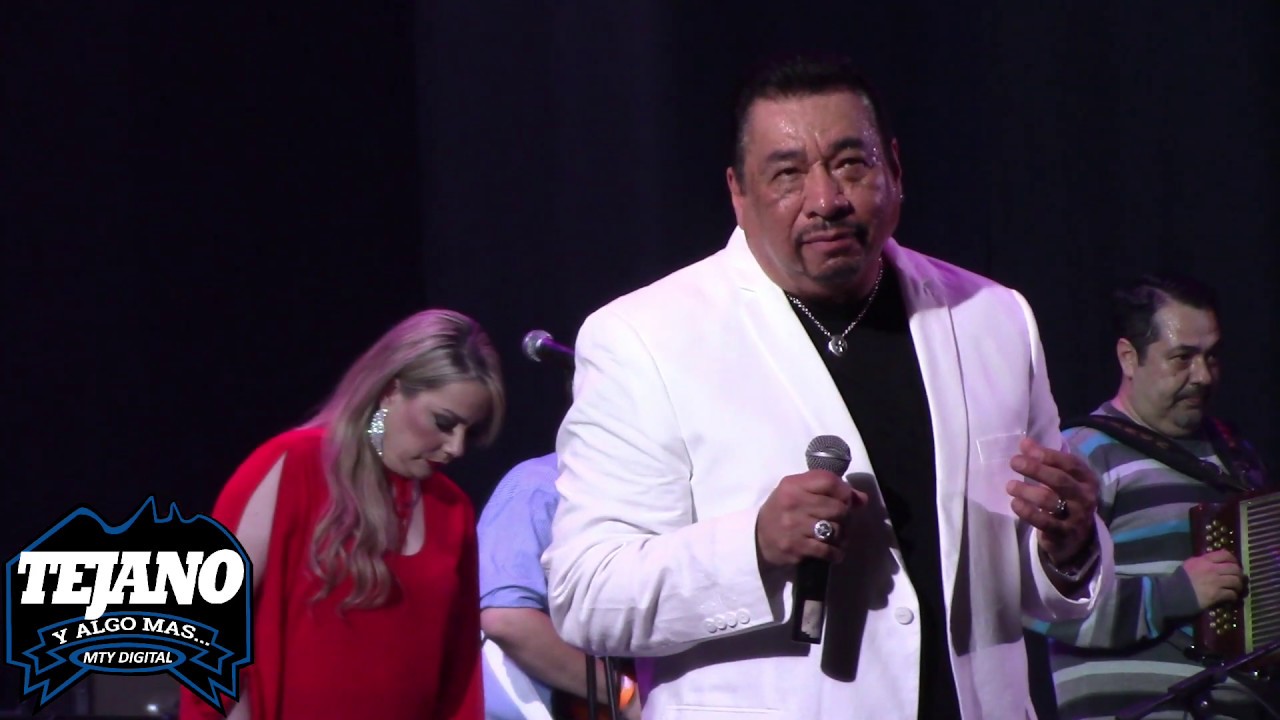 Jay perez and the band Escena Monterrey 2019 l Tejano y Algo Mas - YouTube