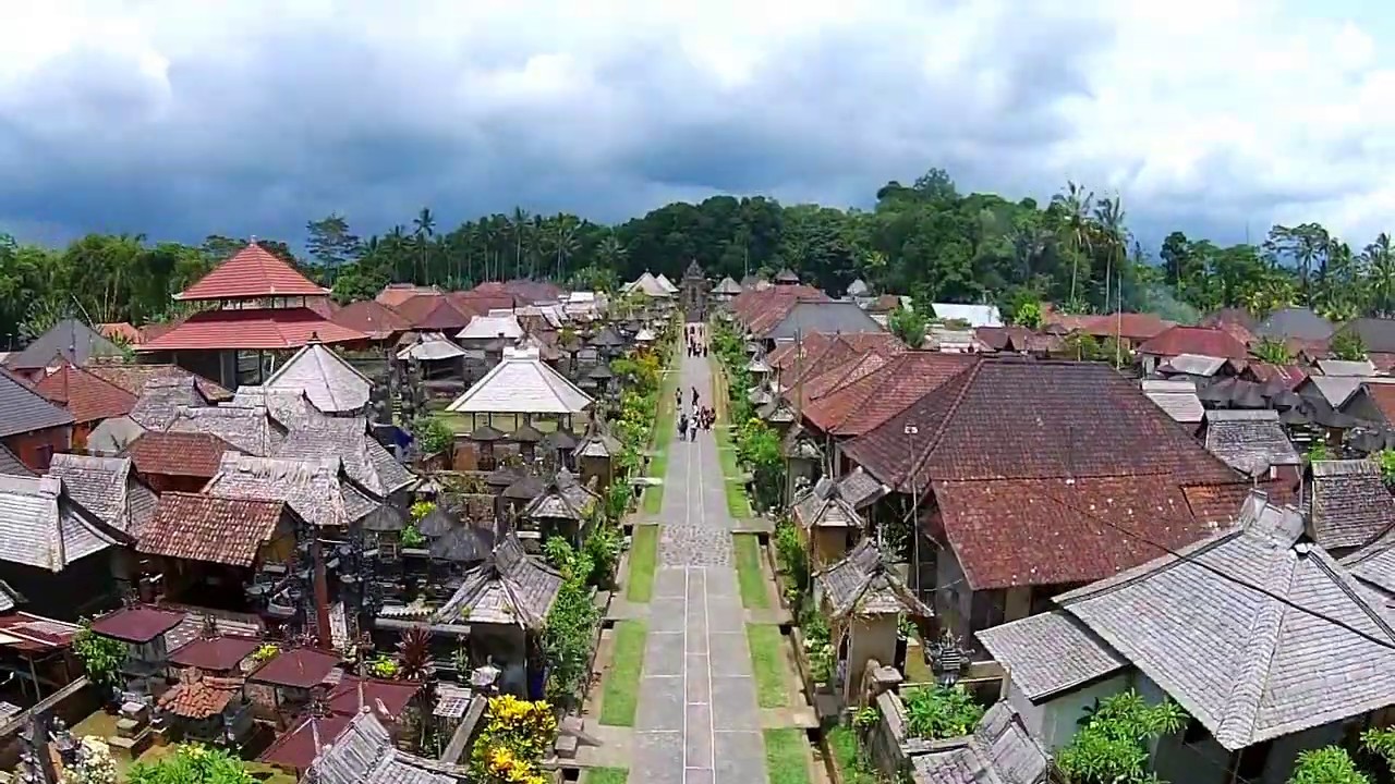 Kawasan perdesaan asli Bali, dengan konsep lokal wisdom warisan leluhur ...
