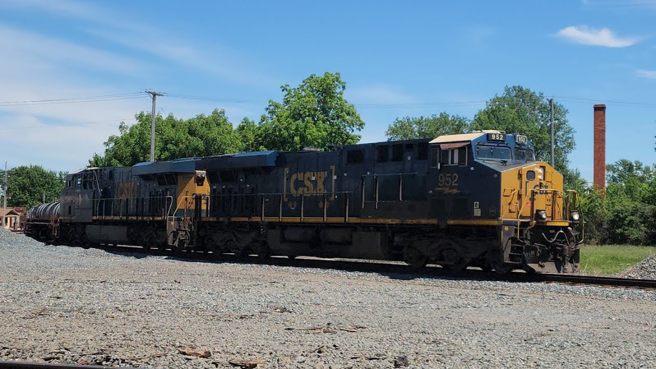 CSX Train M559 CSXT 952 CSXT 3172 Deshler, Ohio June 15, 2024 1455 - YouTube