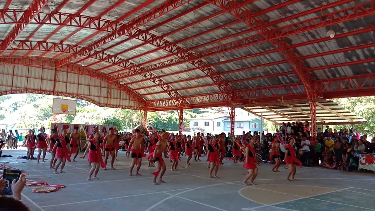 "Appunan" showdown by Nansiakan NHS in Owag Shi Kayapa - YouTube