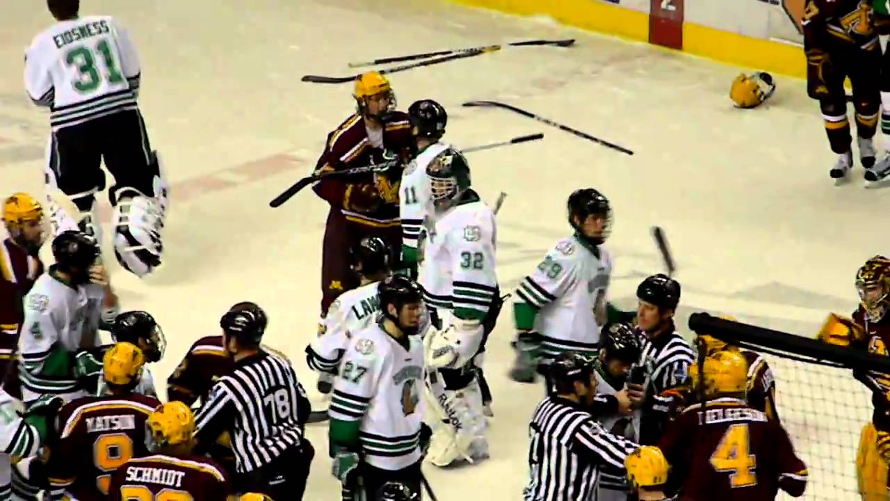 UND Sioux vs. U of M Gophers Hockey Fight - YouTube