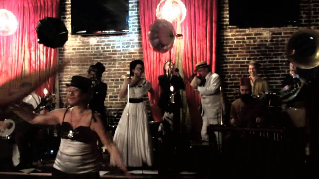 Confabulation of Gentry - 'Zombie Apocalypse Barbecue' at Trynd ...