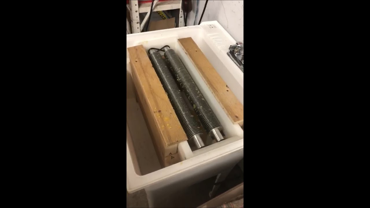 Simple Harmony Farm Uncapper - Meadowlily Farm Review - YouTube