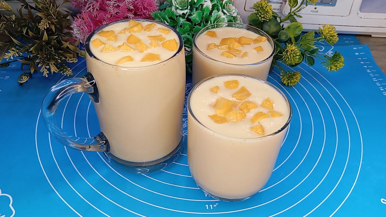 Mango Milkshake Recipe/Mango Shake/Restaurant Style Mango MilkShake ...