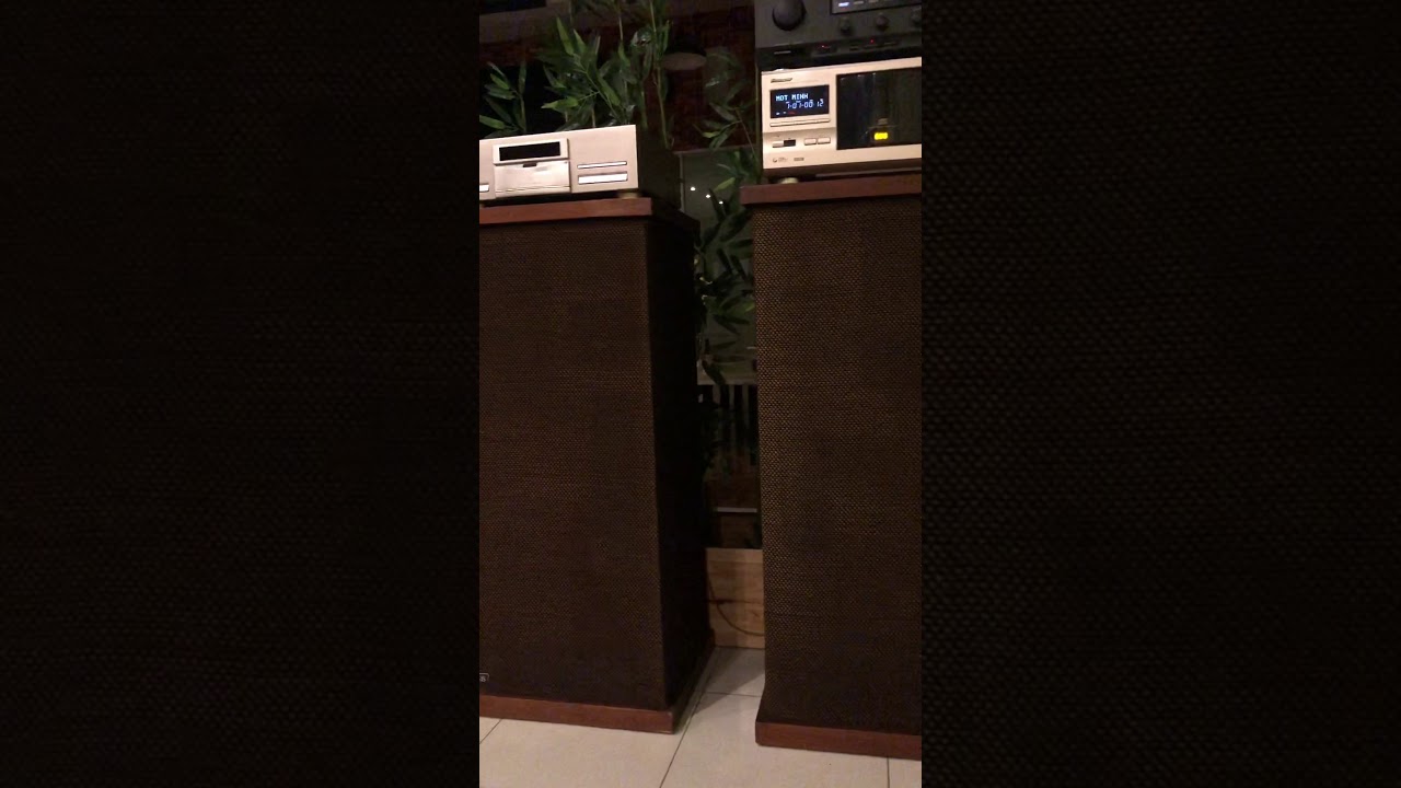 ESS Transtatic 1 - YouTube