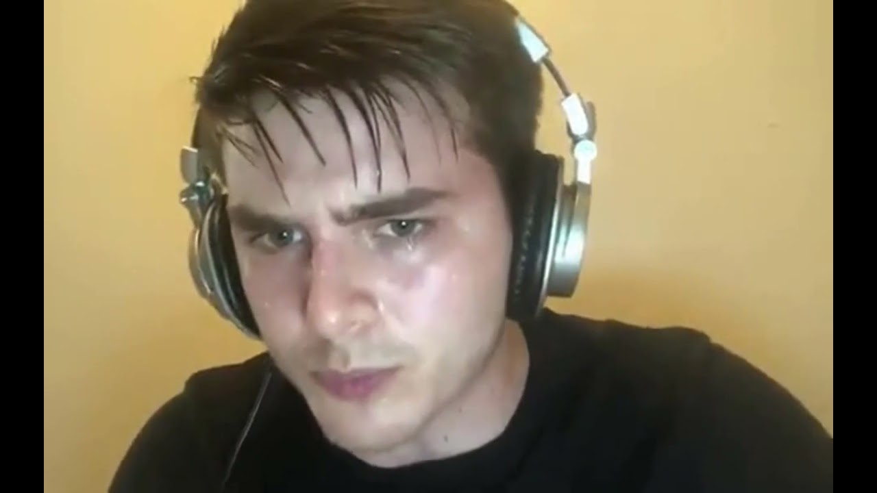 sweaty speedrunner webcam in 60fps - YouTube