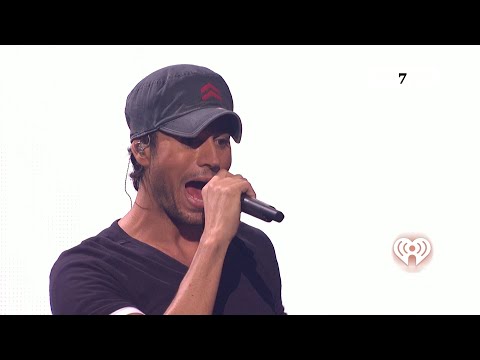 Enrique Iglesias - Finally Found You (LIVE HD) ft. Sammy Adams