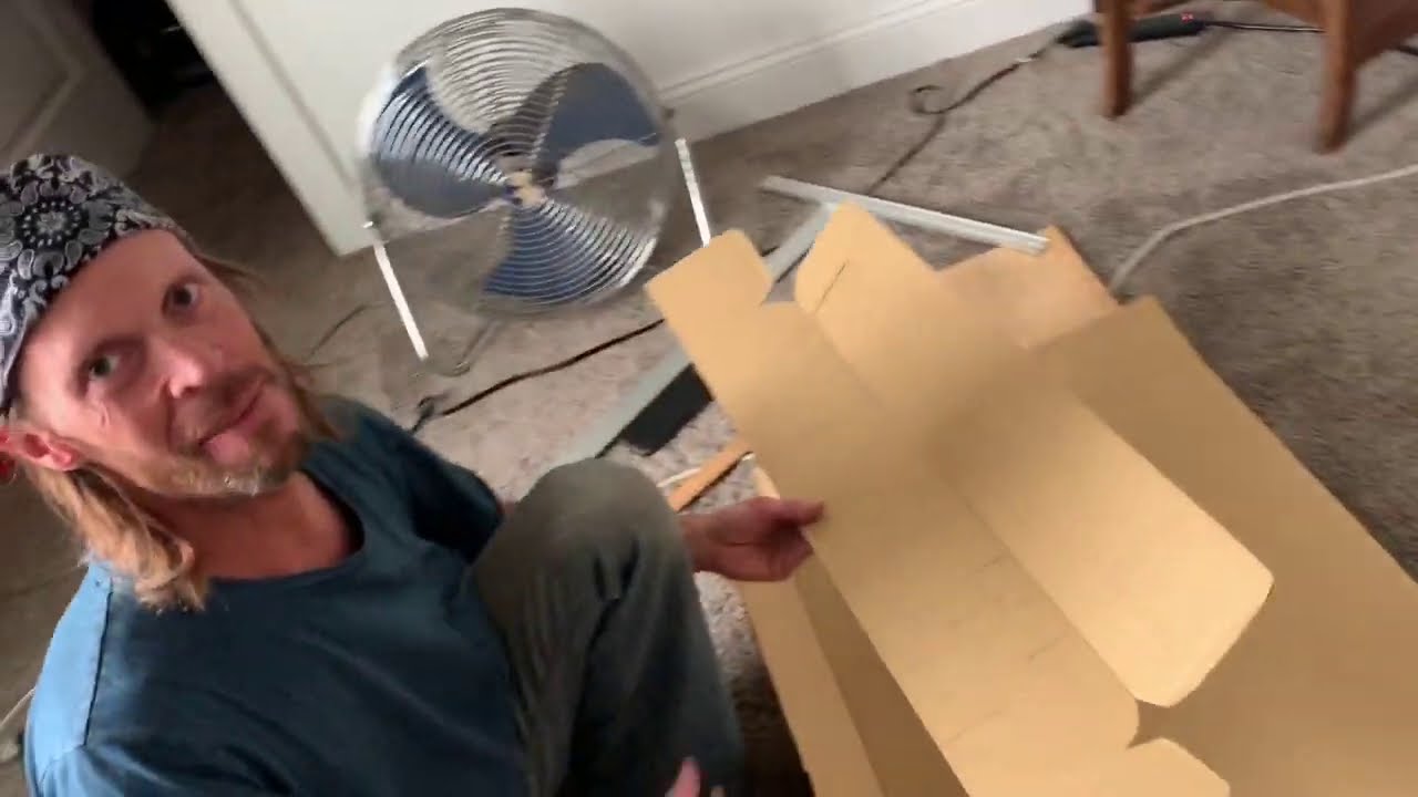 Making a model bus out of cardboard | 1989 Crown Super Coach - YouTube