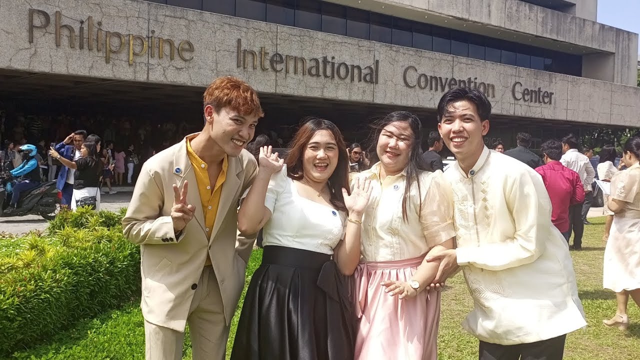 Oath Taking for The New Licensed Professional Teachers - YouTube