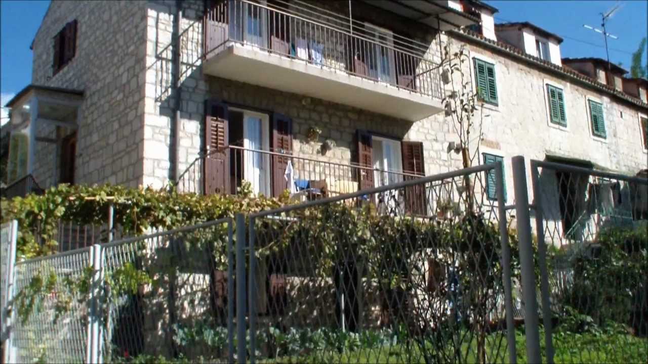 Radunica Split - YouTube