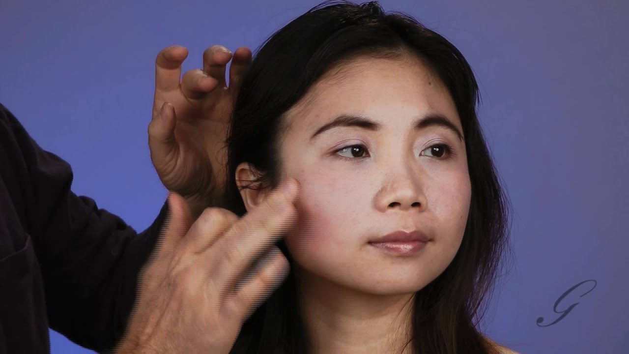 How-to—Round Face Contour: Mango MAKEUP GOURMET TUTORIAL - YouTube