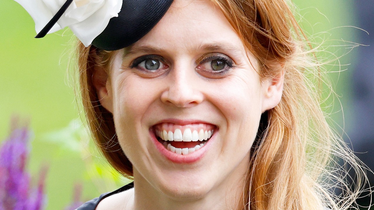 The Most Outdated Princess Beatrice Outfits We Can't Forget - YouTube