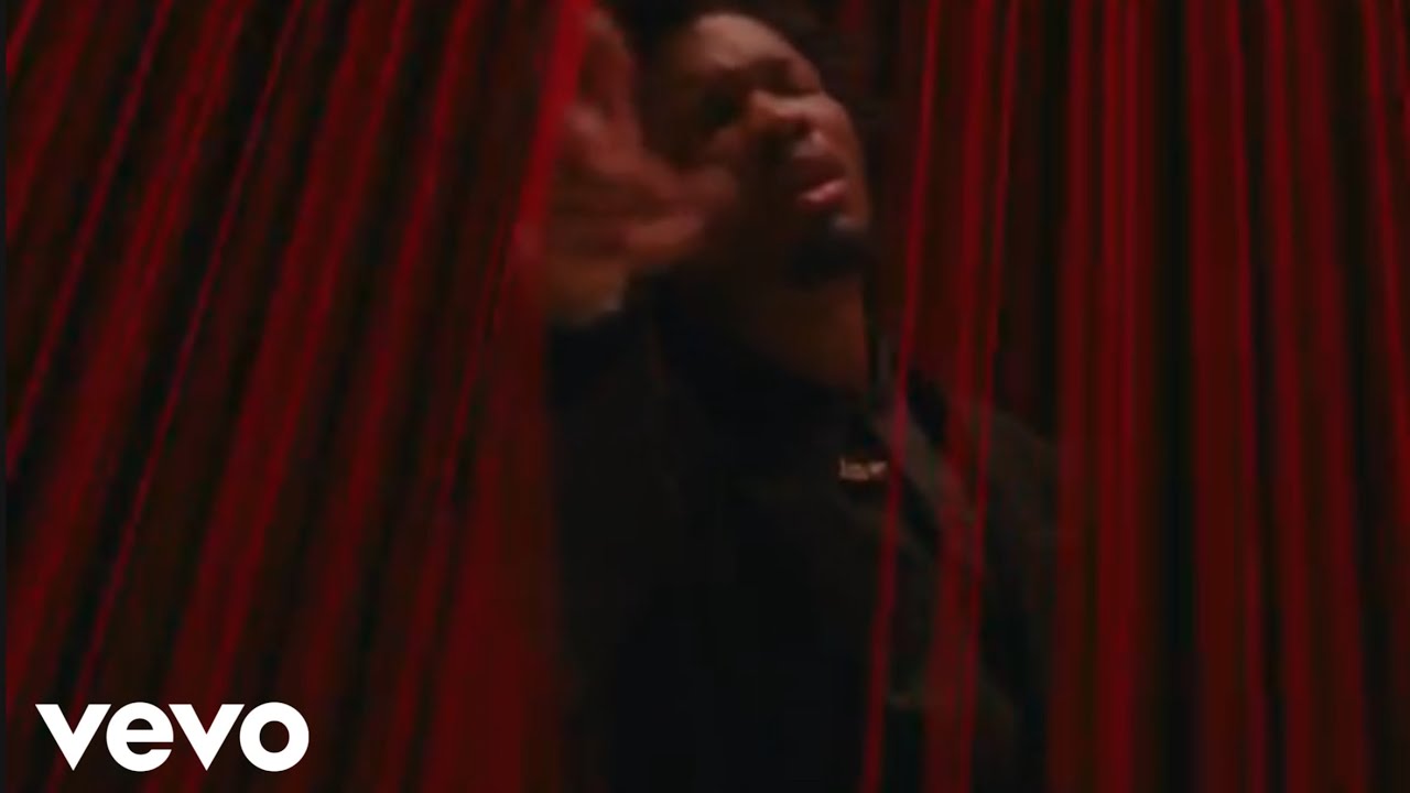 d4vd-Crashing (With Kali Uchis) (Official Music Video) - YouTube