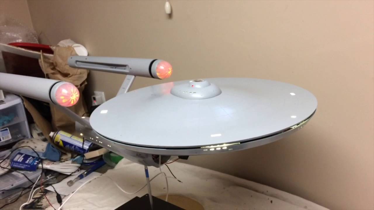 POLAR LIGHTS 1/350 STAR TREK TOS ENTERPRISE NCC-1701 KIT Part #3 - YouTube