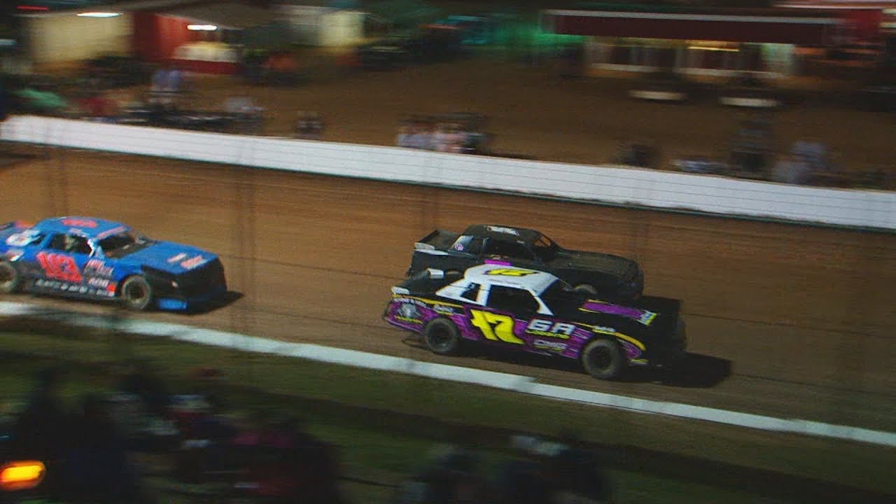 Bomber @ Cochran Motor Speedway Nov. 29 & 30 , 2019 - YouTube