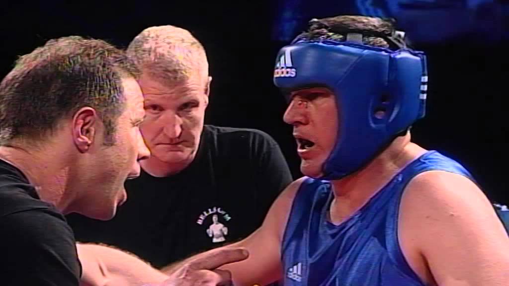 BOTR2015 - FIGHT SIX - Shaun Trask v Darren O'Rourke - YouTube