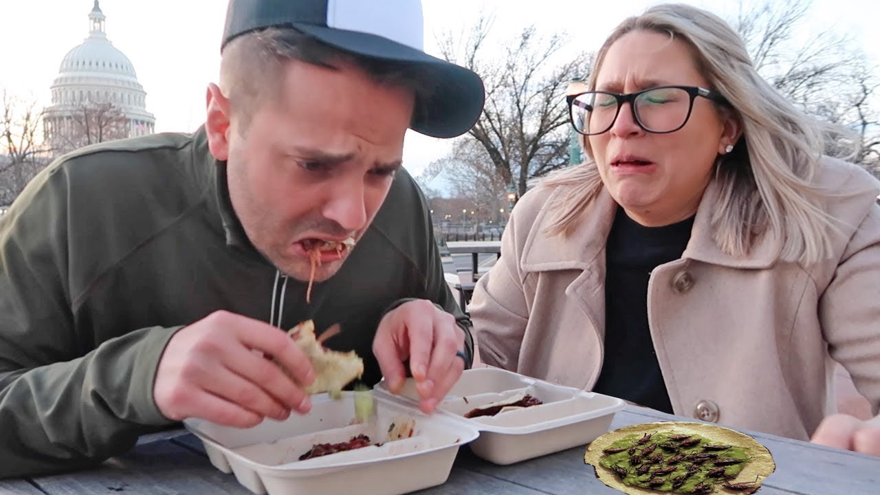 EATING GRASSHOPPER TACOS! *Disgusting* - YouTube